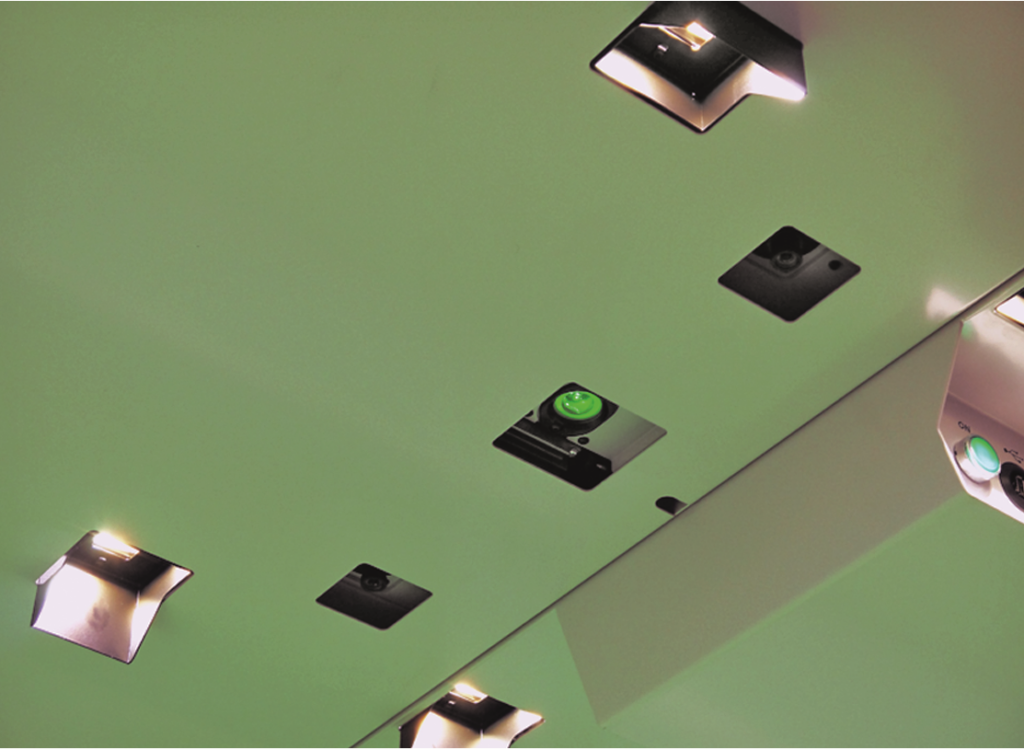 Comelz NEK smart leather digitalization and nesting 2025